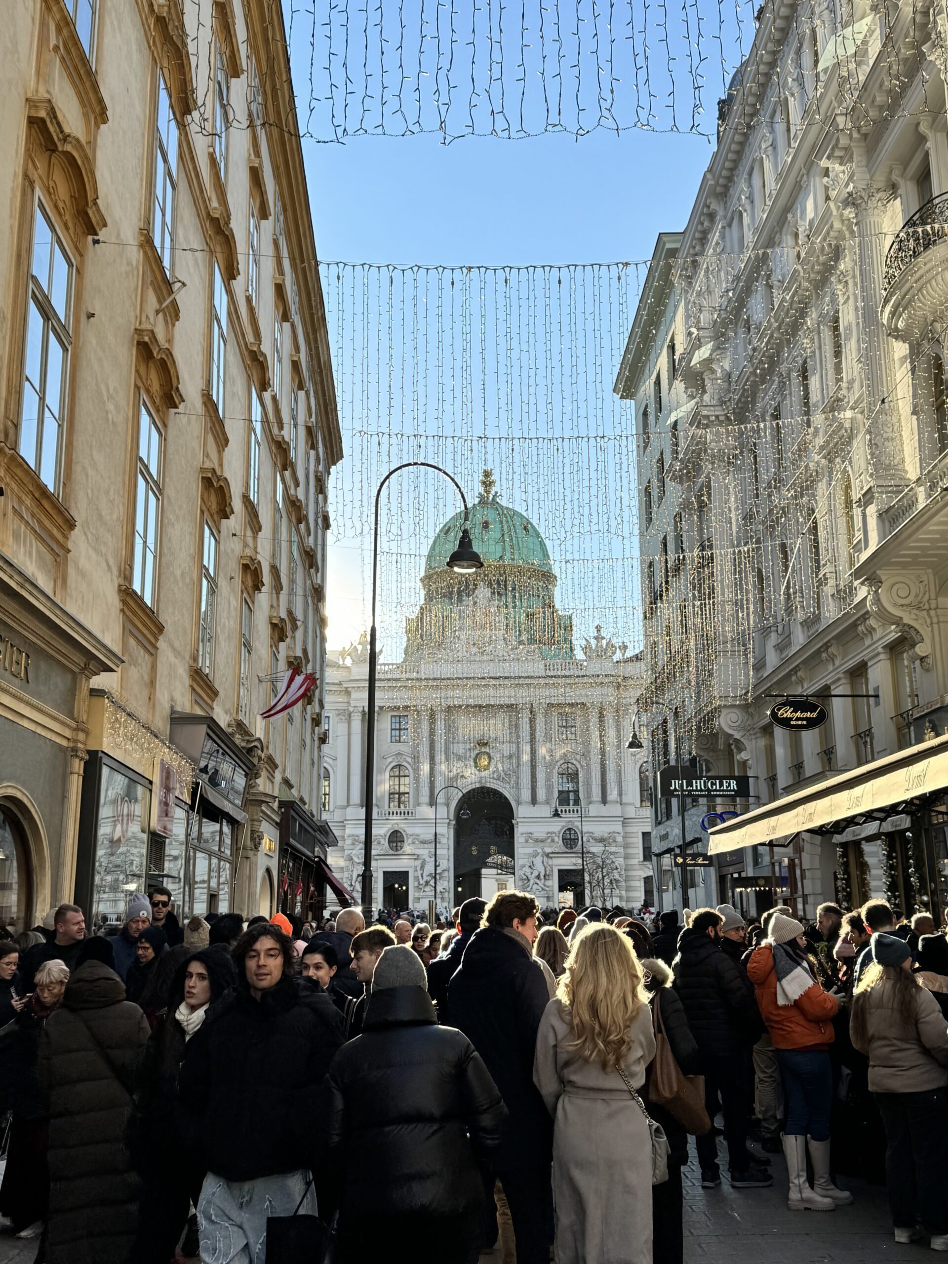 Must-See Christmas Markets in Vienna and What to Expect